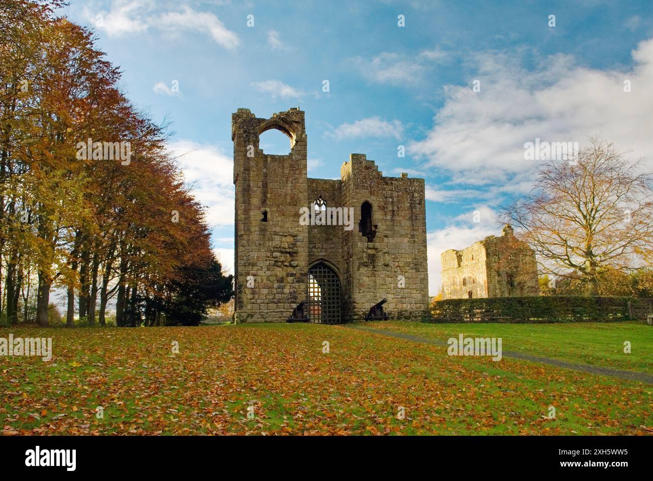 Medieval Etal Castle in the village of Etal, Northumberland, England Stock Photo - Alamy