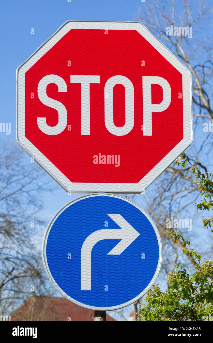 Stop sign, traffic sign Stop! Give way, Stop, traffic sign, direction ...