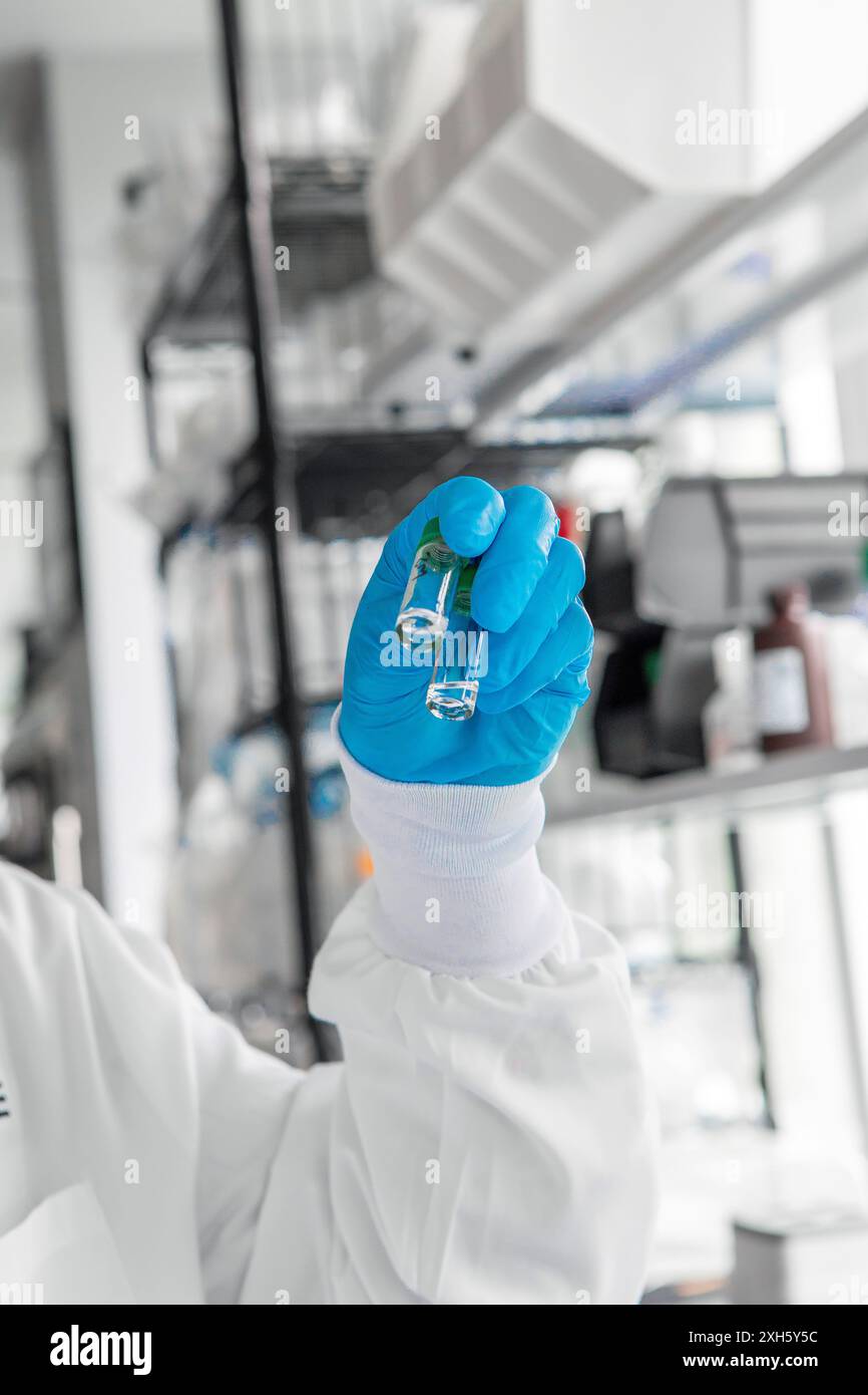 Quality control test lab equipment Stock Photo - Alamy