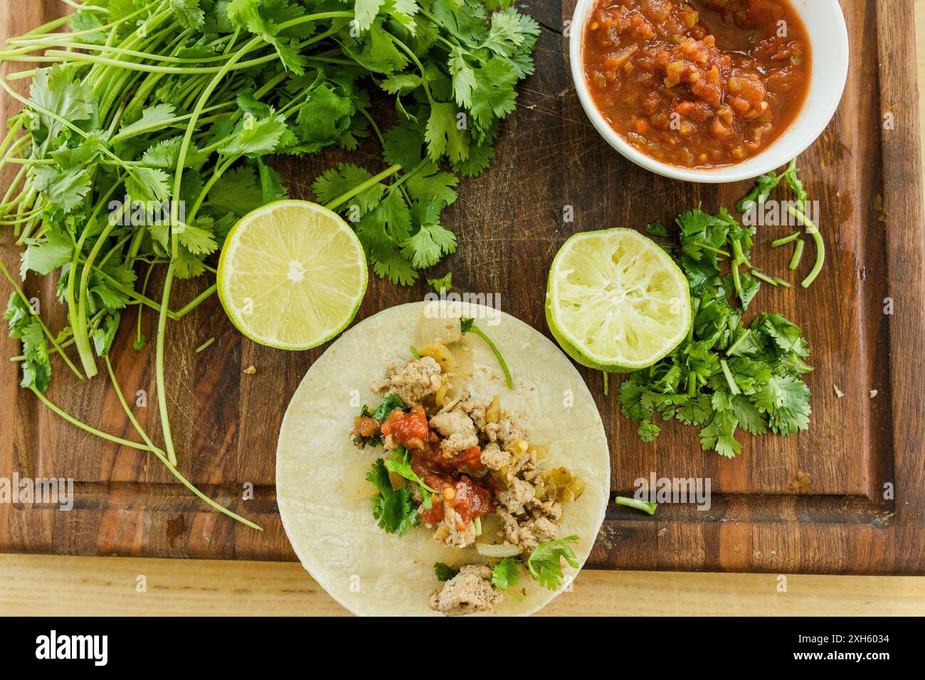 Taco prep hi-res stock photography and images - Alamy