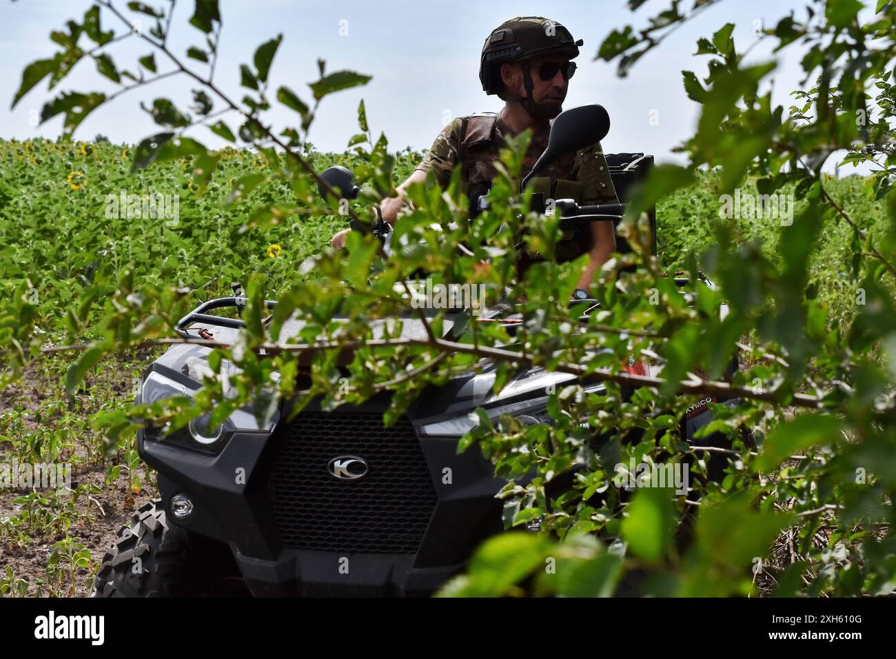 Evacuation atv hi-res stock photography and images - Alamy