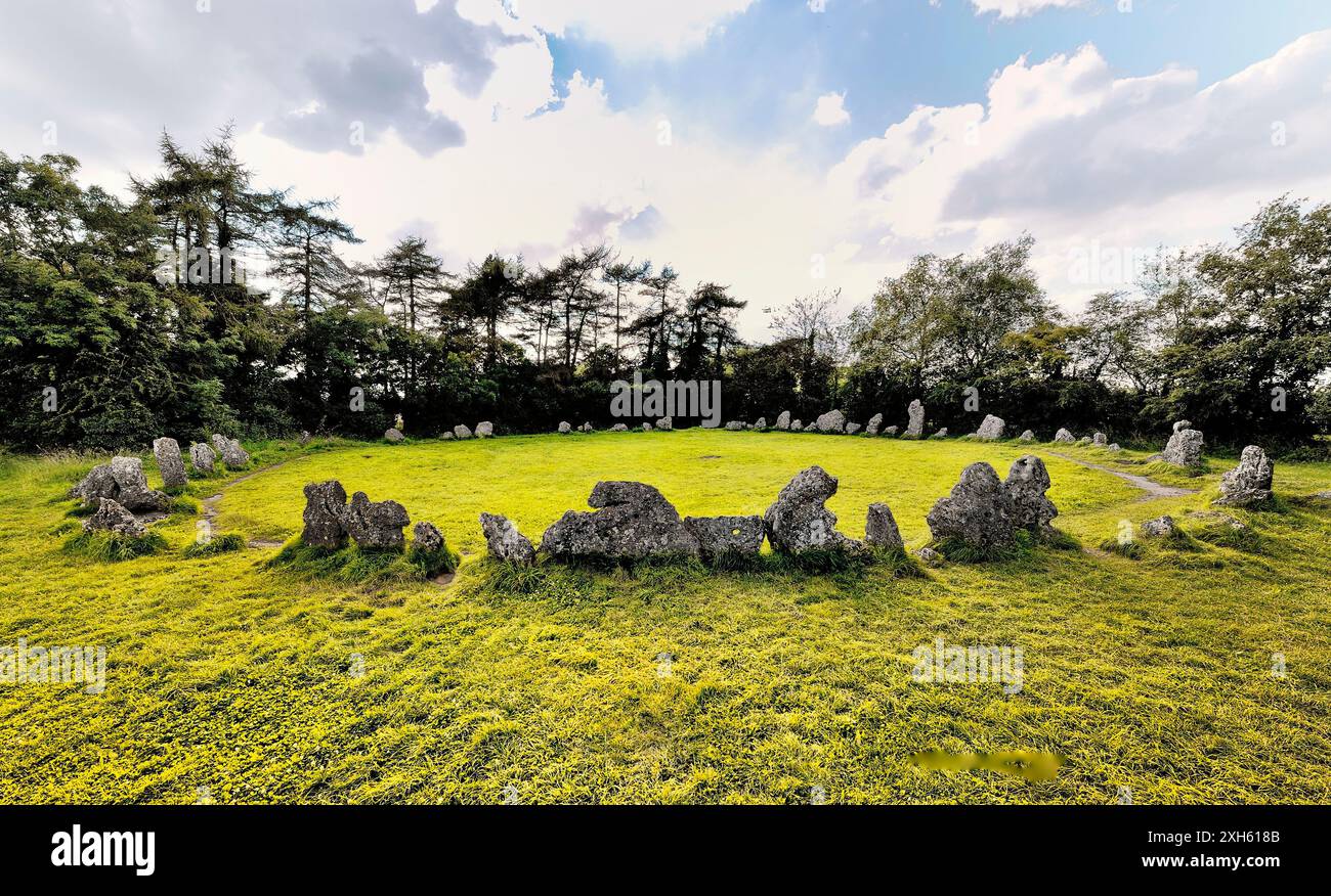 The late Neolithic prehistoric stone circle The Kings Men. Part of the ...