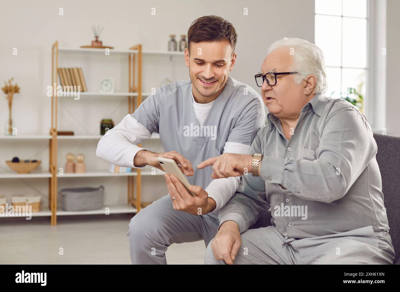 Medical technology elderly hi-res stock photography and images - Alamy