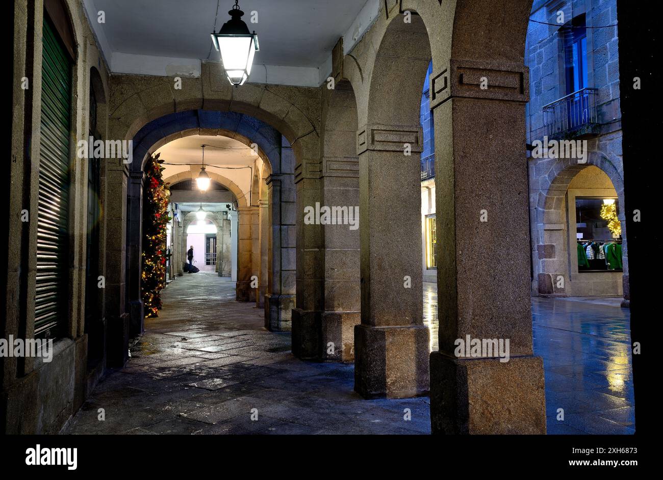 Pedestrian arcade hi-res stock photography and images - Alamy