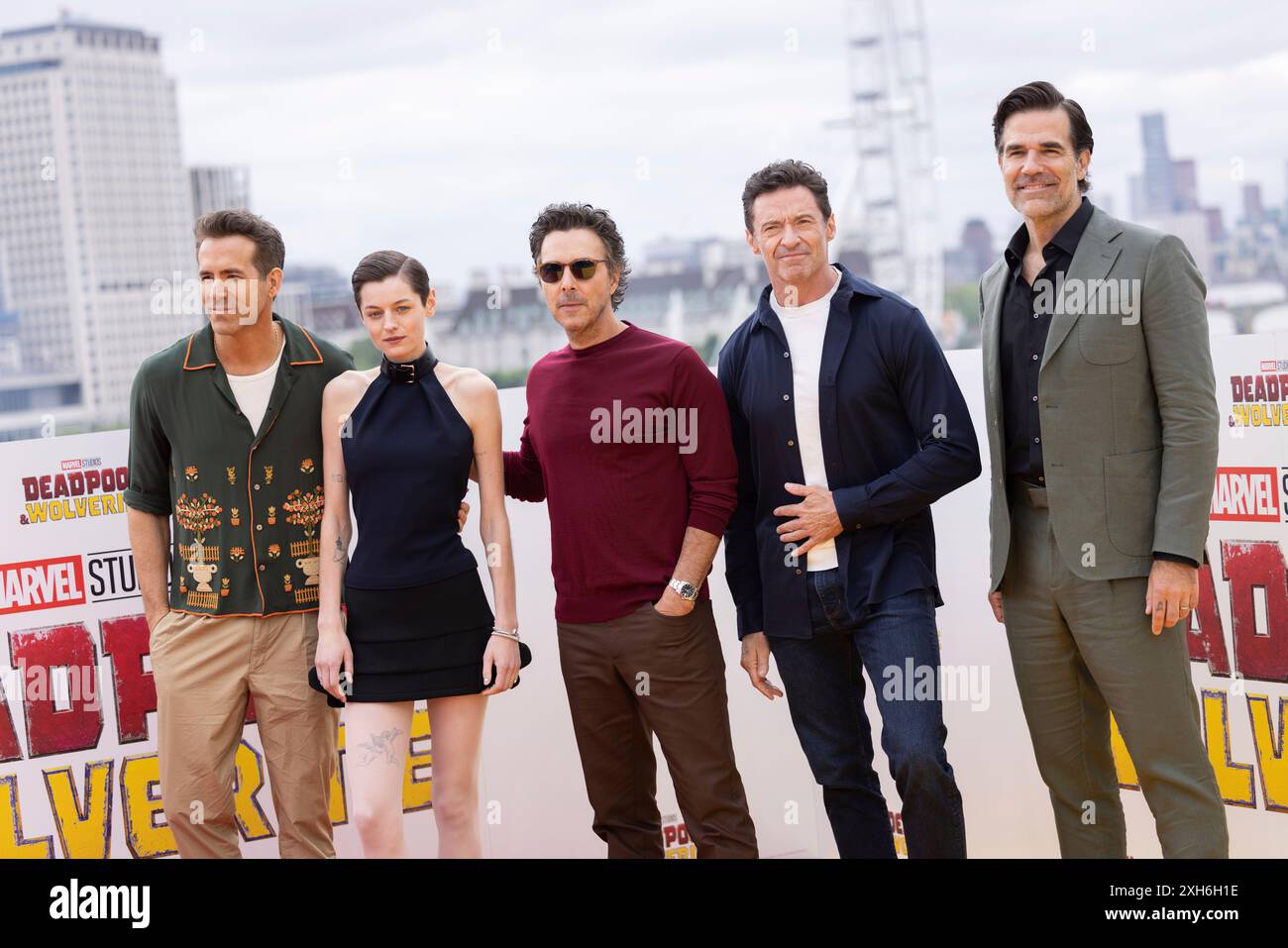 Ryan Reynolds, Emma Corrin, Hugh Jackman and Rob Delaney pose for ...