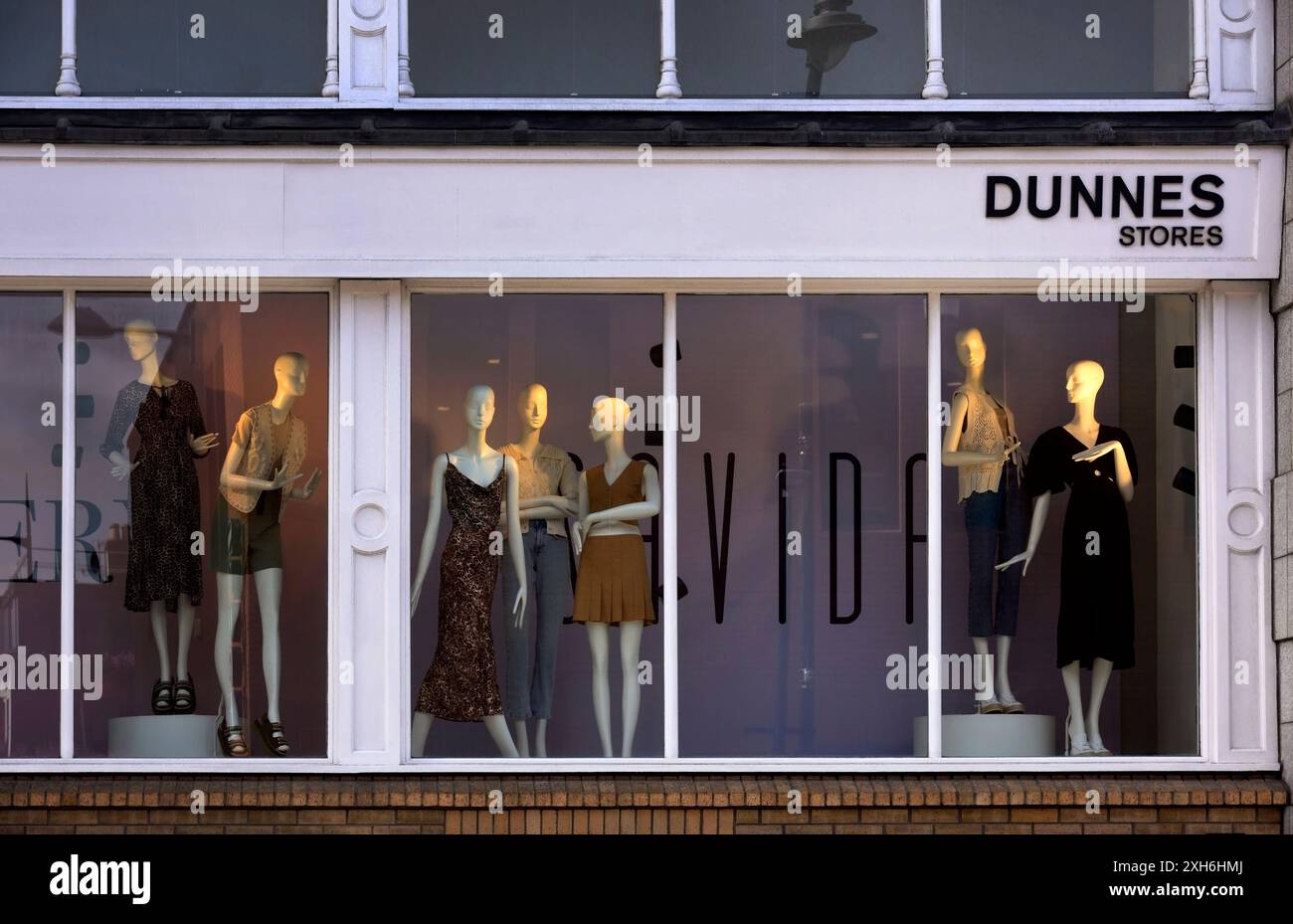 Shop windows Dublin Southern Ireland Stock Photo - Alamy