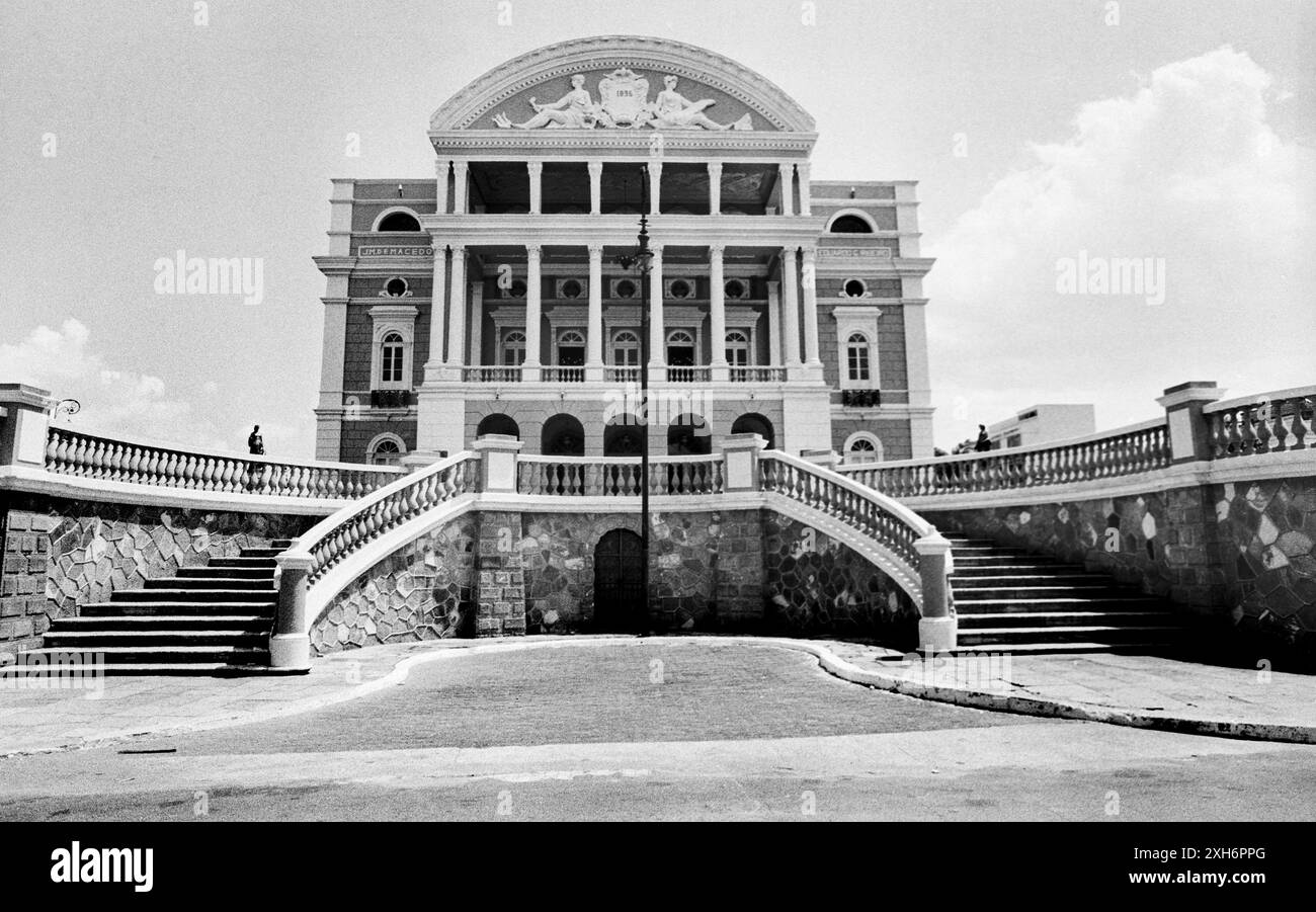 "Brazil, Manaus, 15.07.1993 Archive: 41-68-37 For your archive! Photo ...