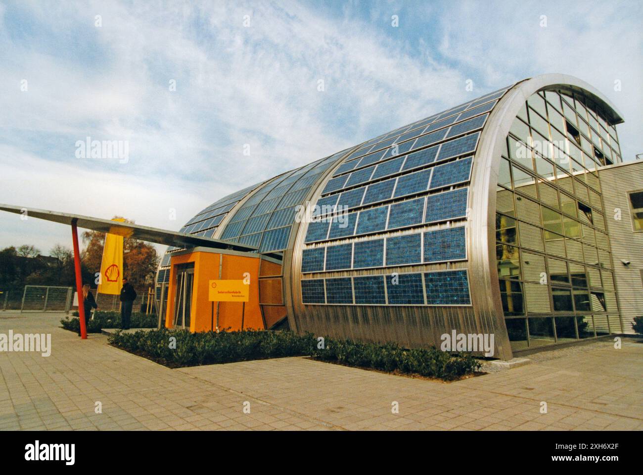 Shell solar cell factory Gelsenkirchen [automated translation] Stock ...
