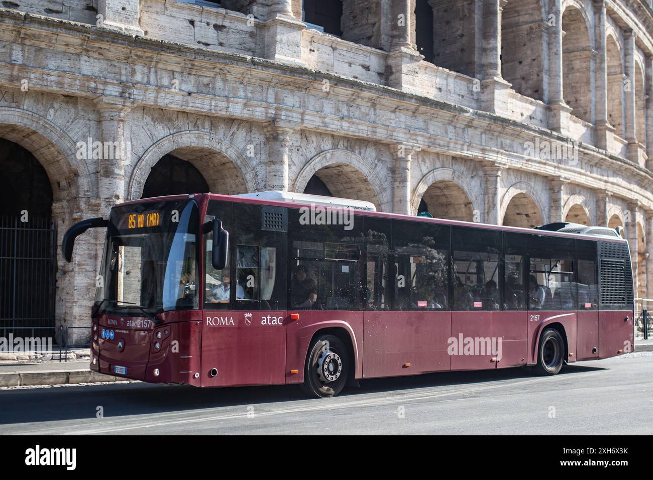 Public transport in italy hi-res stock photography and images - Alamy