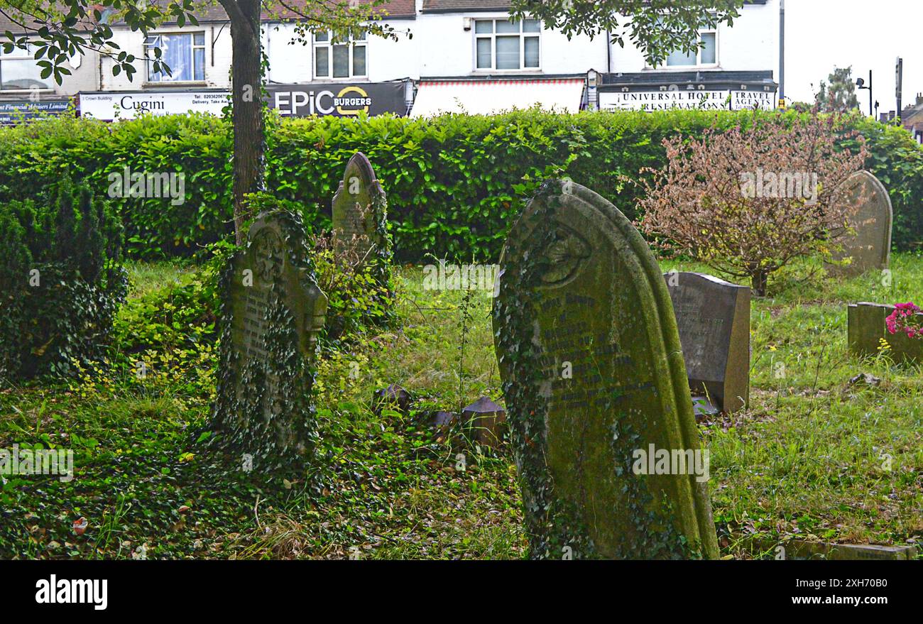 Cemeteries and graveyards Stock Photo - Alamy