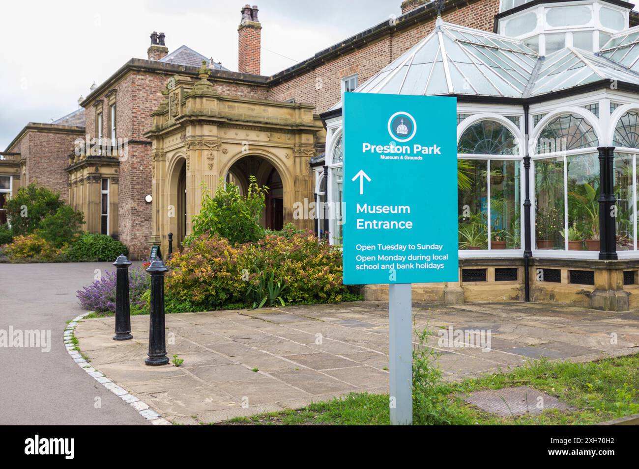 The museum and conservatory at Preston Park,Eaglescliffe,Stockton on ...