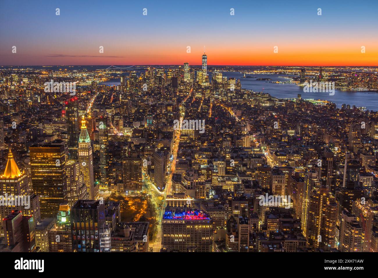 Aerial shot manhattan financial district hi-res stock photography and ...