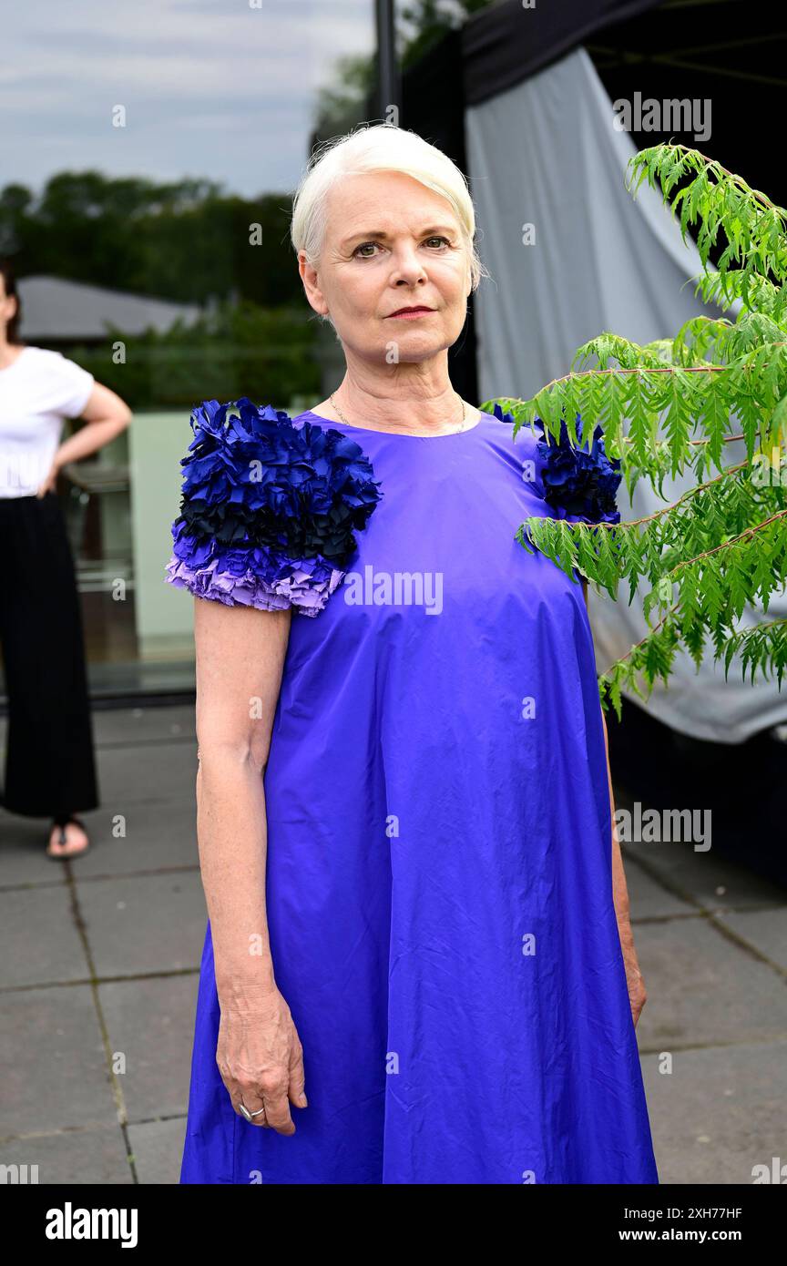 Julia von Sell bei der Fotoprobe zum Theaterstück Jedermann am Pavillon ...
