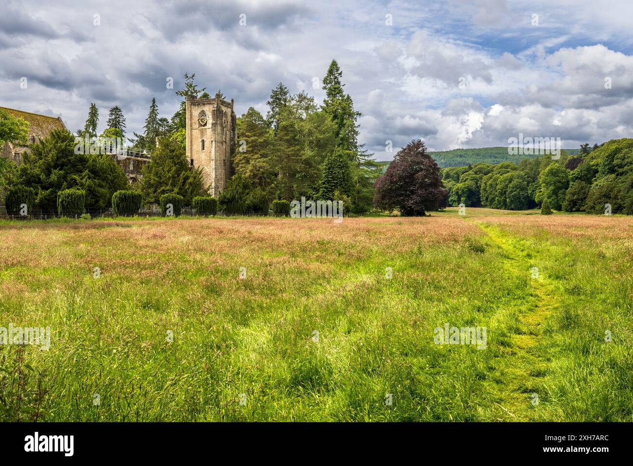 Dunkeld Cathedral on the River Tay, Perth and Kinross, Scotland Stock ...