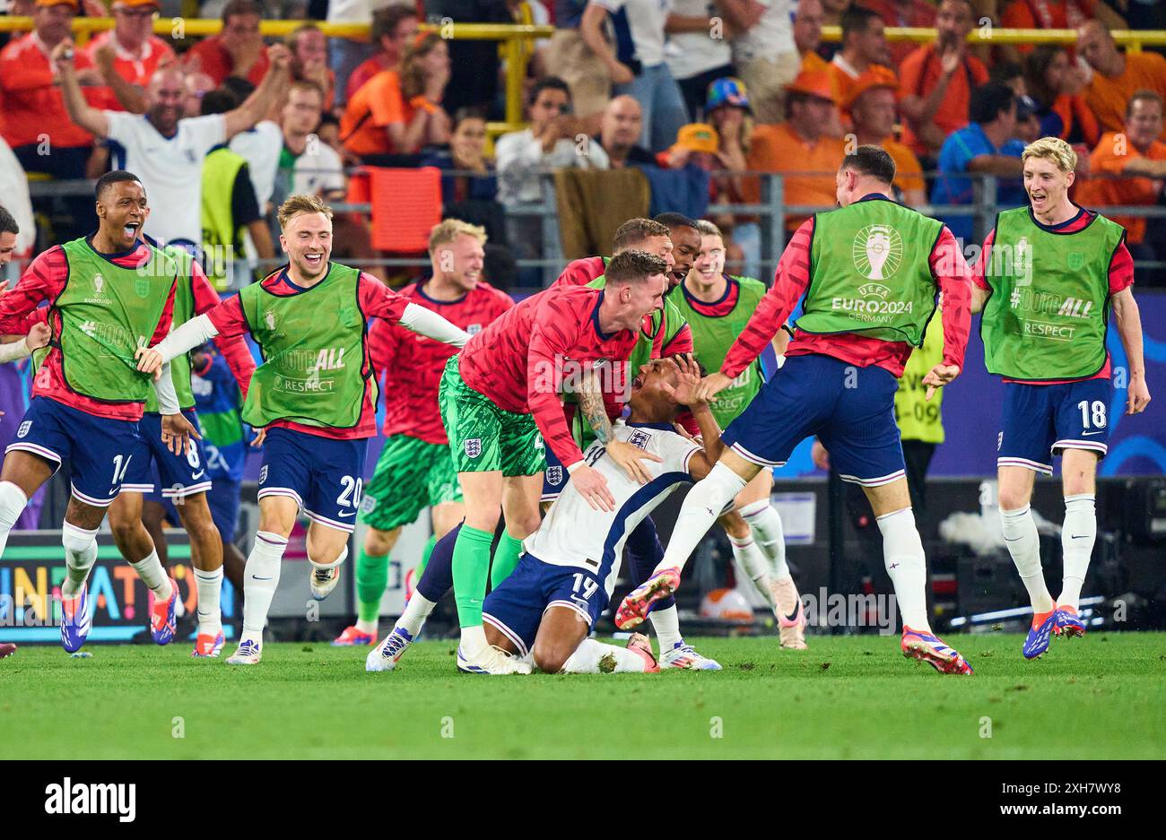 Ollie Watkins, England 19 celebrates his goal, happy, laugh ...