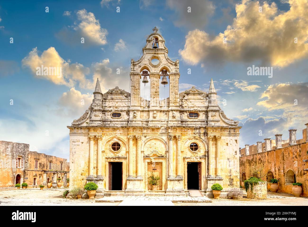 Crete greece mediterranean national hi-res stock photography and images ...