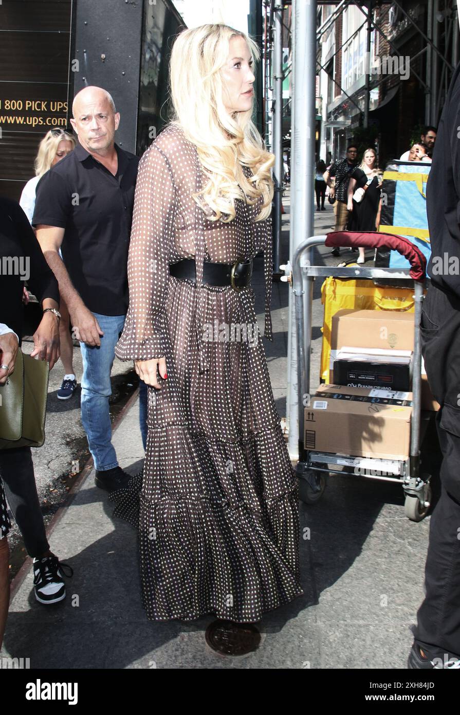 July 11, 2024 Kate Hudson arriving to sign her new album Glorious at ...