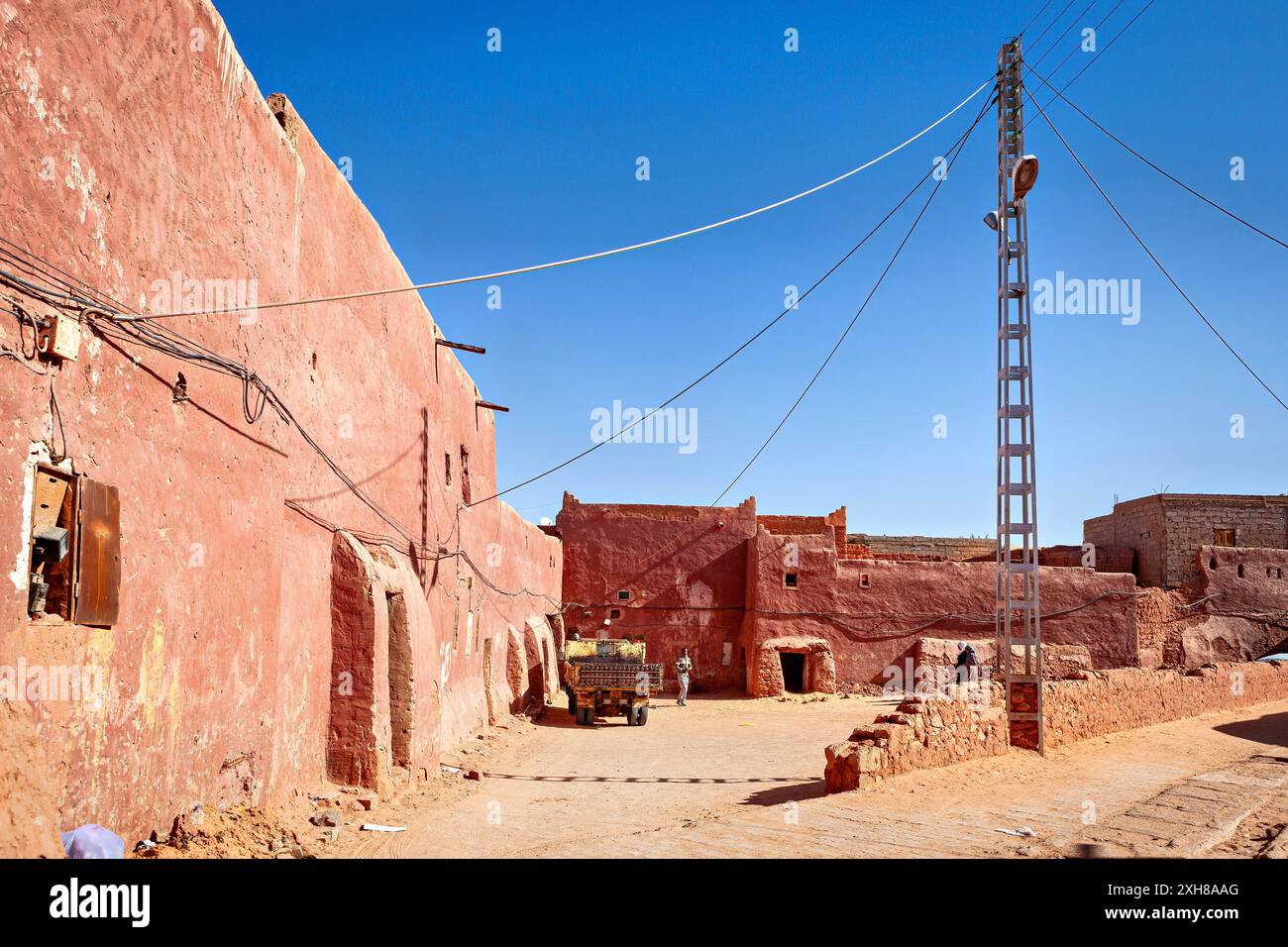 In the City of In Salah in the Sahara of Algeria Stock Photo - Alamy