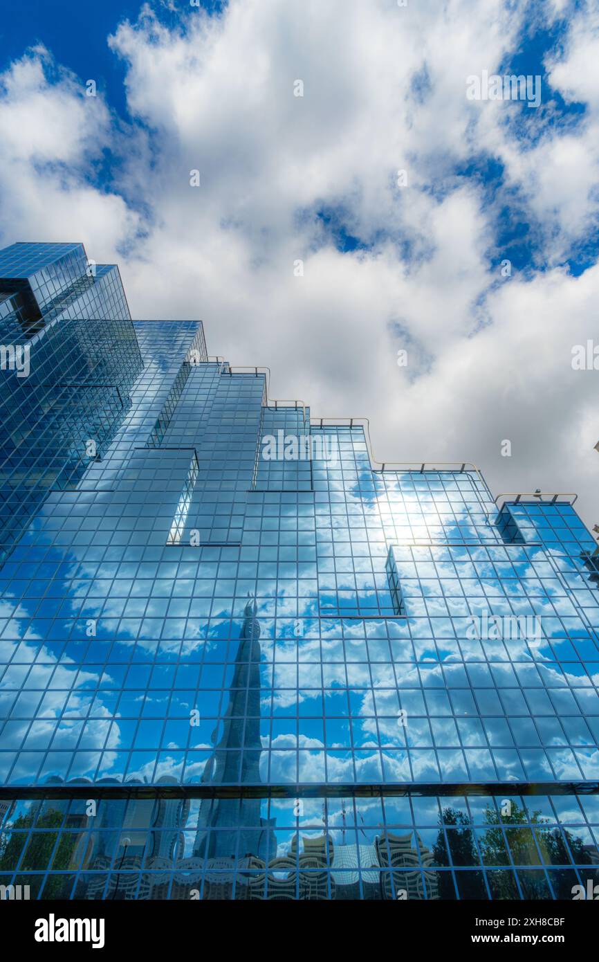 Northern Shell's avant-modern blue-glazed office building on London's ...