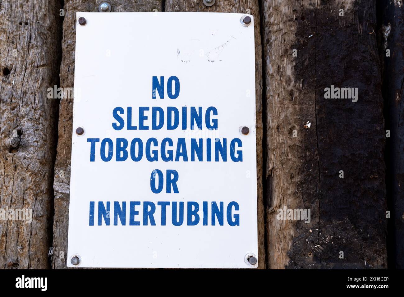 No tobogganing sign hi-res stock photography and images - Alamy