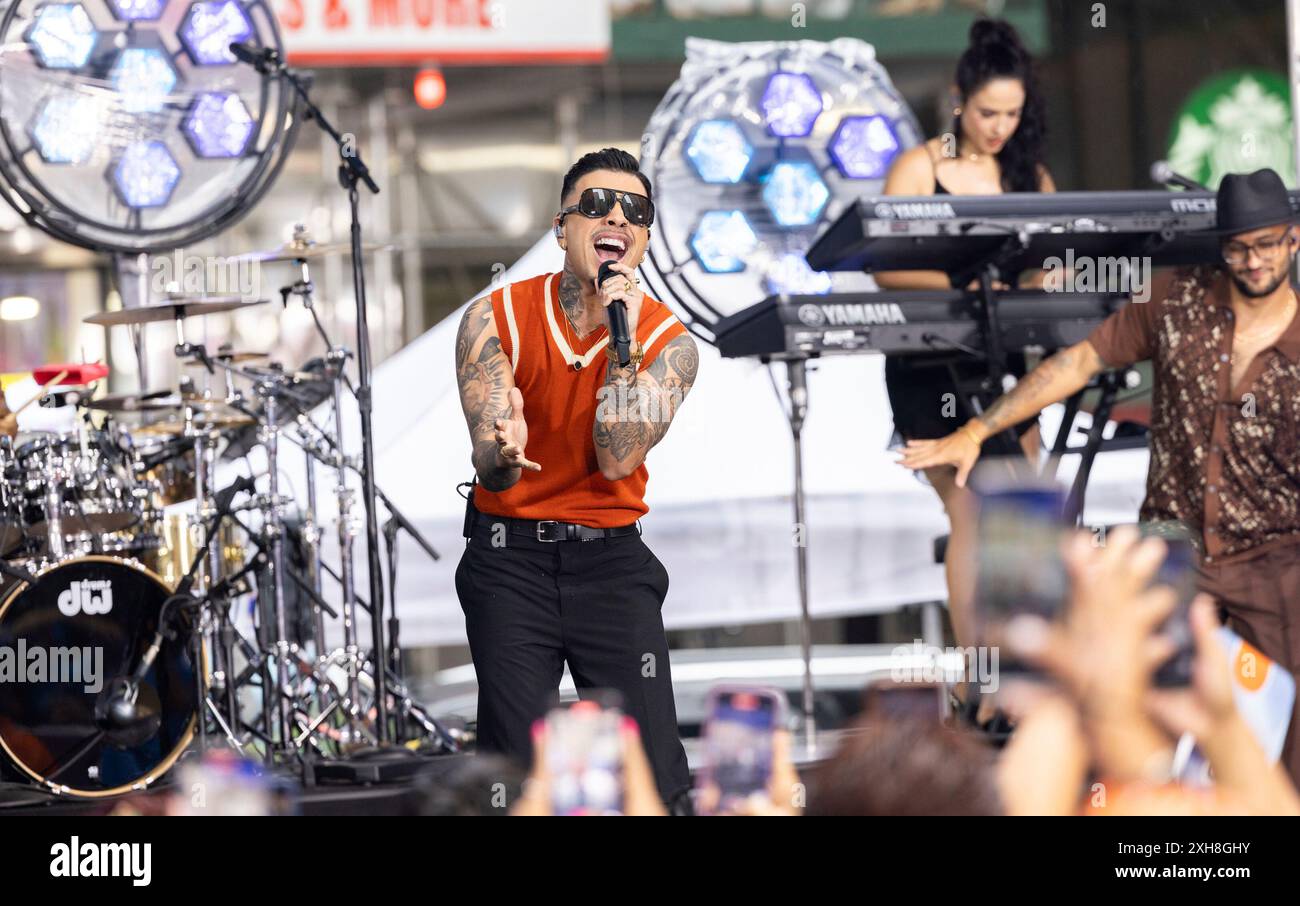 Puerto Rican singer Rauw Alejandro performs on NBC's Today show at ...