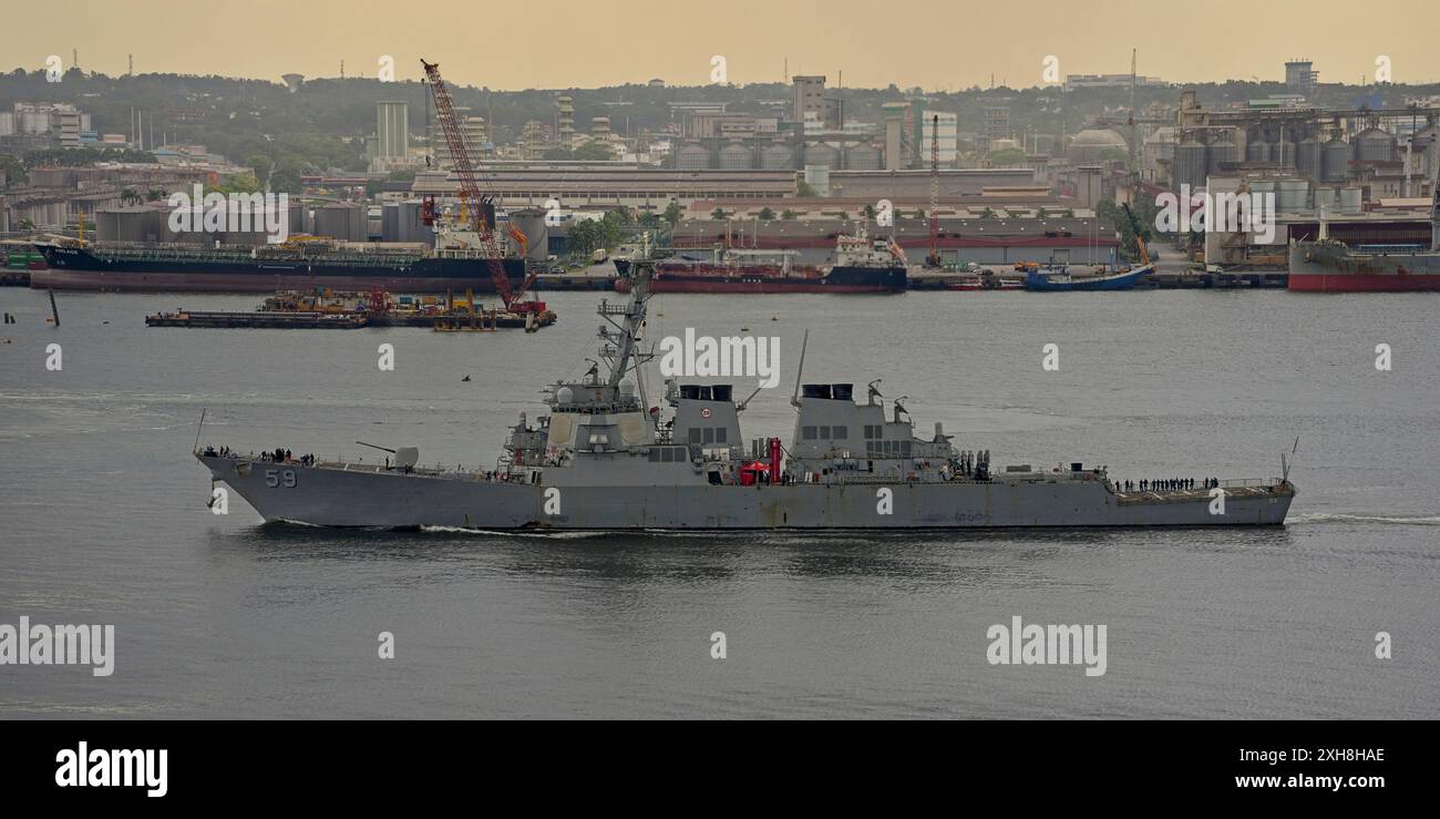 SINGAPORE - MAY 16, 2024: USS Russell (DDG-59) an Arleigh Burke-class ...