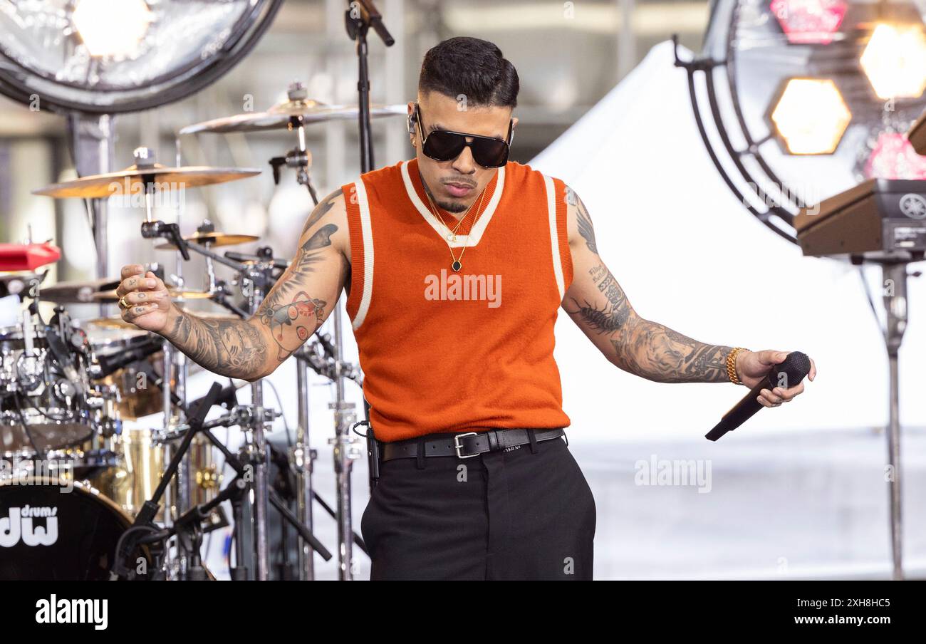 Puerto Rican singer Rauw Alejandro performs on NBC's Today show at ...