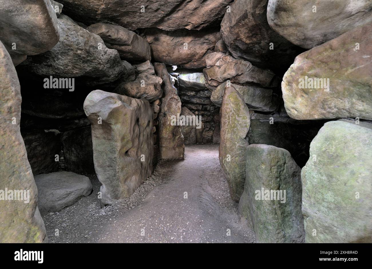 West Kennet Long Barrow prehistoric Neolithic tomb near Avebury ...