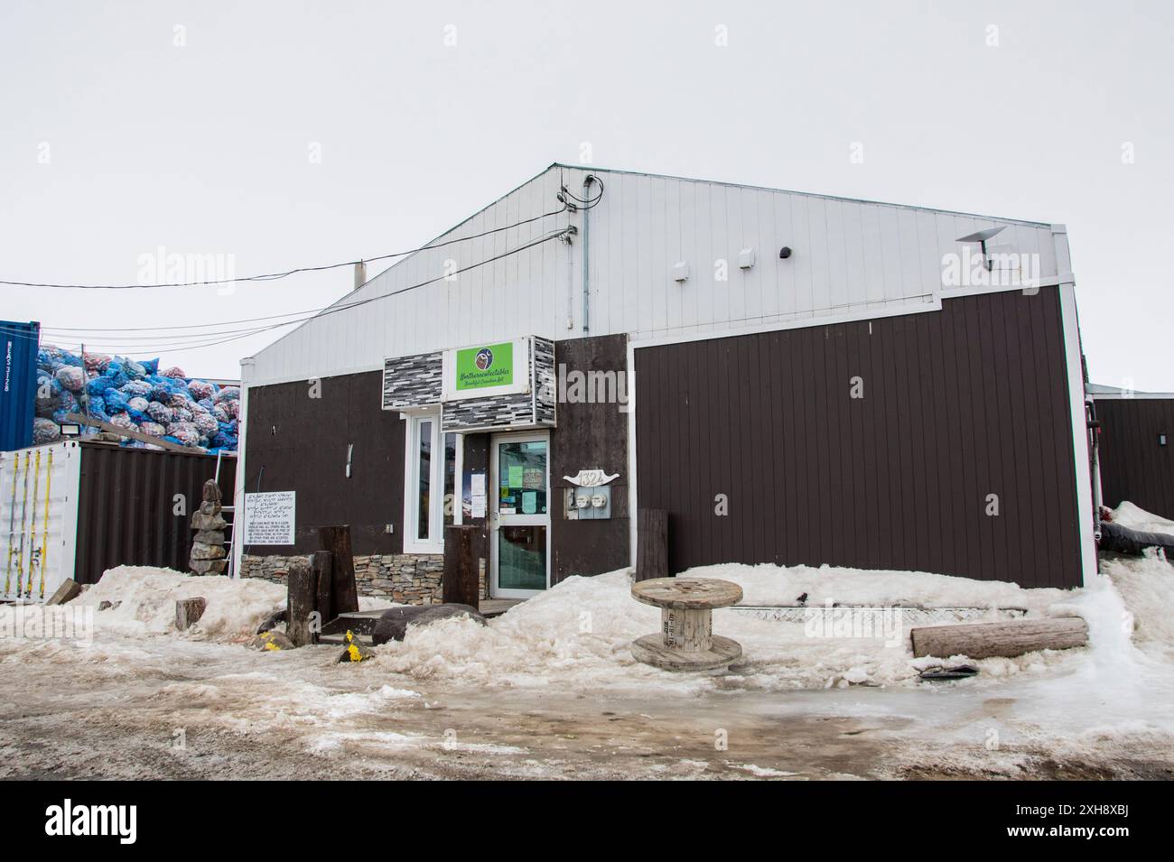 Northern Collectables store and bottle recycling depot on Ulu Lane in ...