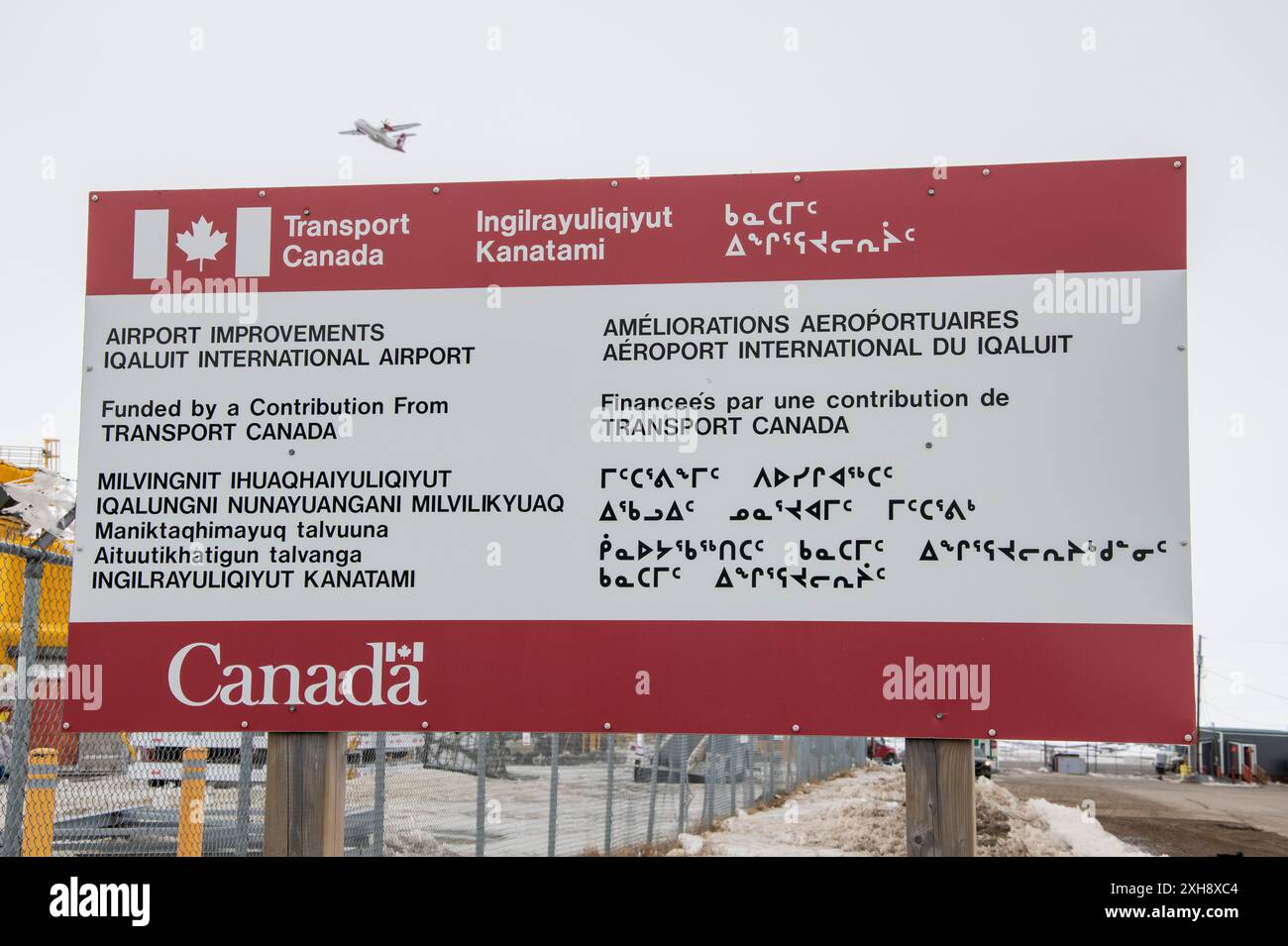 Multilingual Transport Canada airport improvements sign in English ...