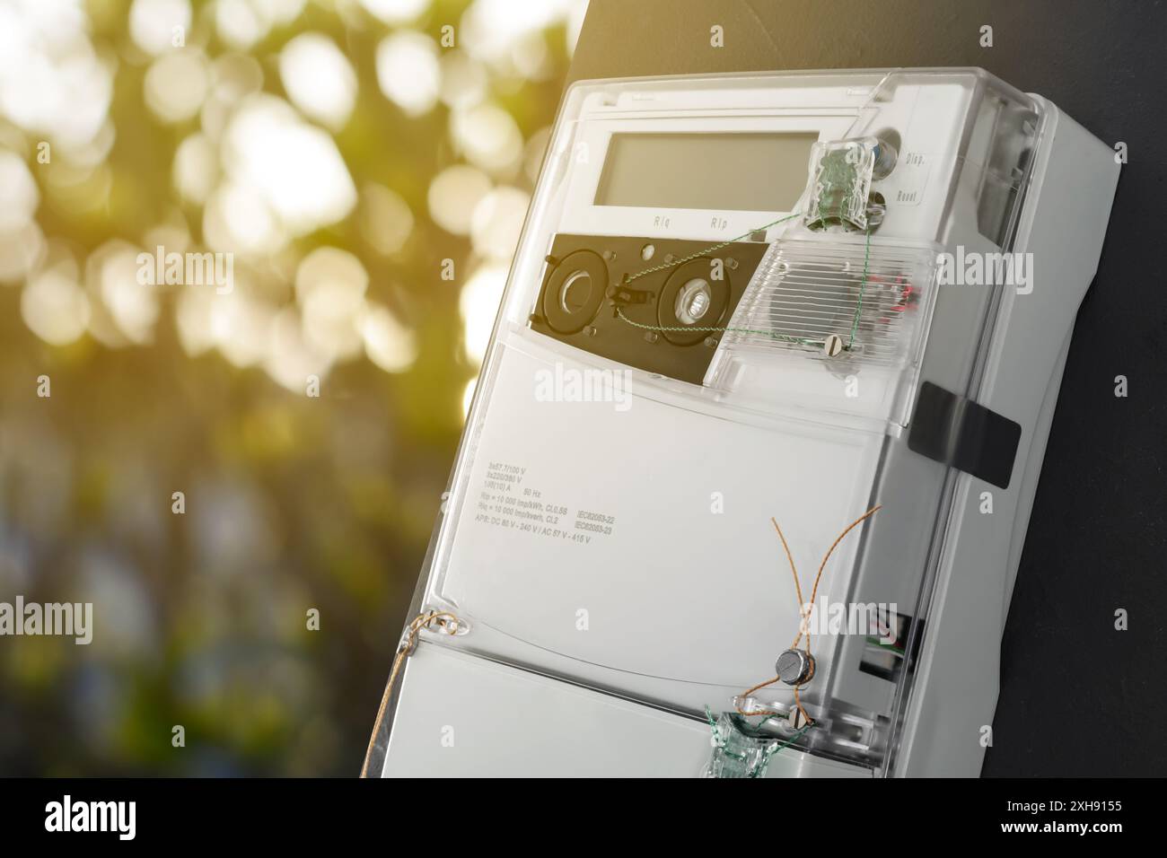 Electricity meter outside hi-res stock photography and images - Alamy