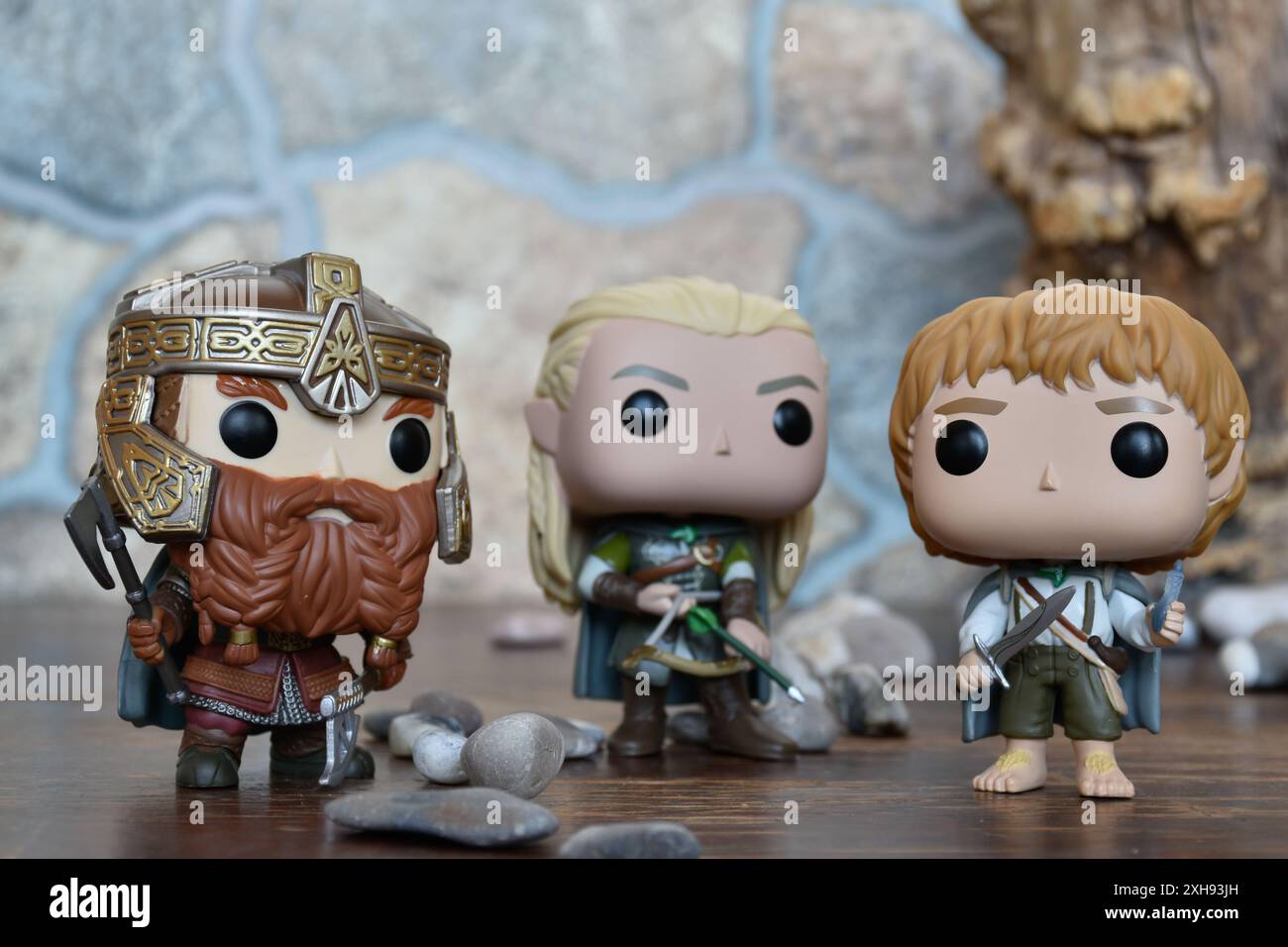 Funko Pop action figures of Gimli dwarf elf Legolas and Sam hobbit from fantasy movie The Lord of the Rings. Warriors Fellowship of the Ring Stock Photo Alamy