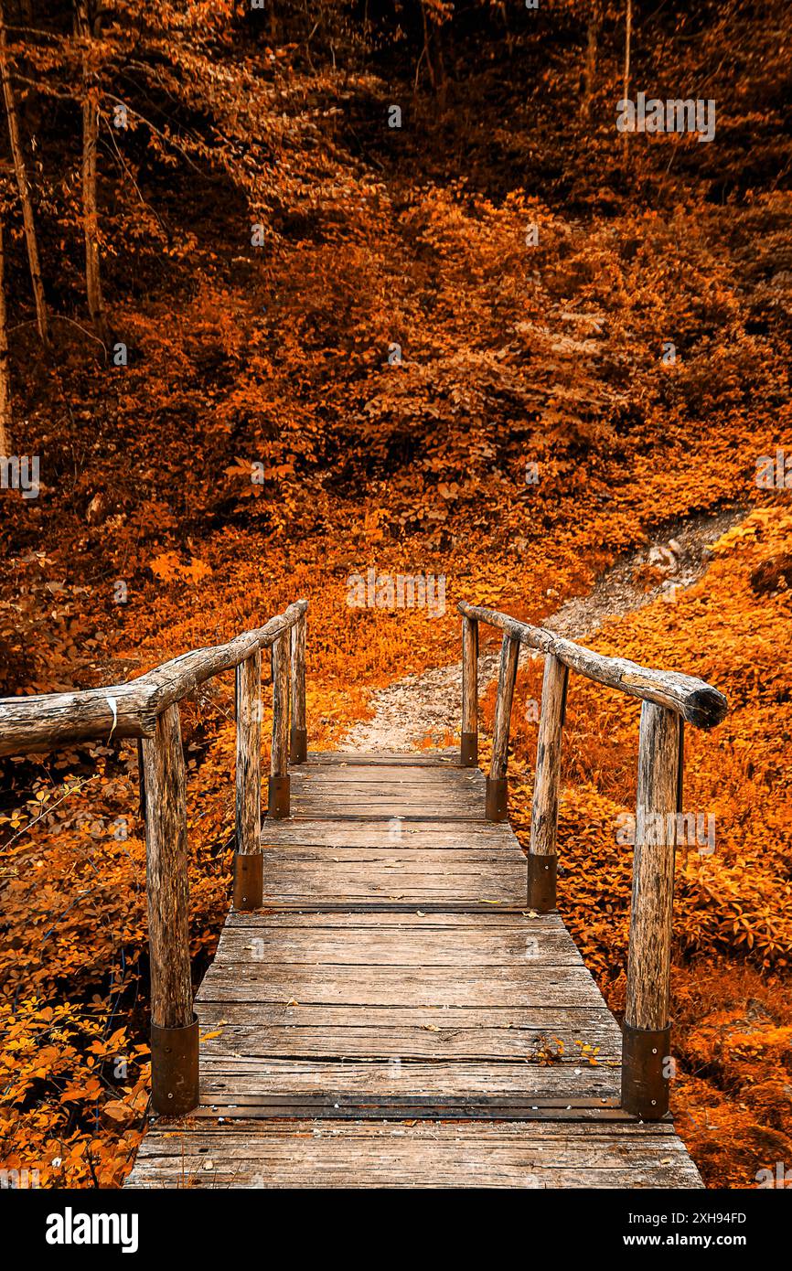 Mountain path crosses hi-res stock photography and images - Alamy