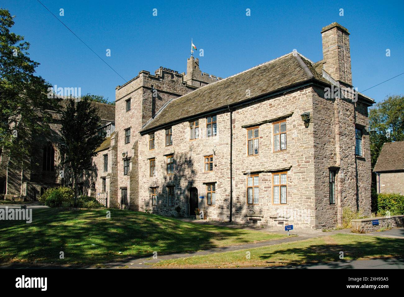 Traditional building near Brecon, Wales Stock Photo - Alamy