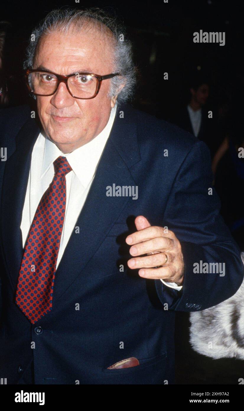 Federico fellini portrait hi-res stock photography and images - Alamy