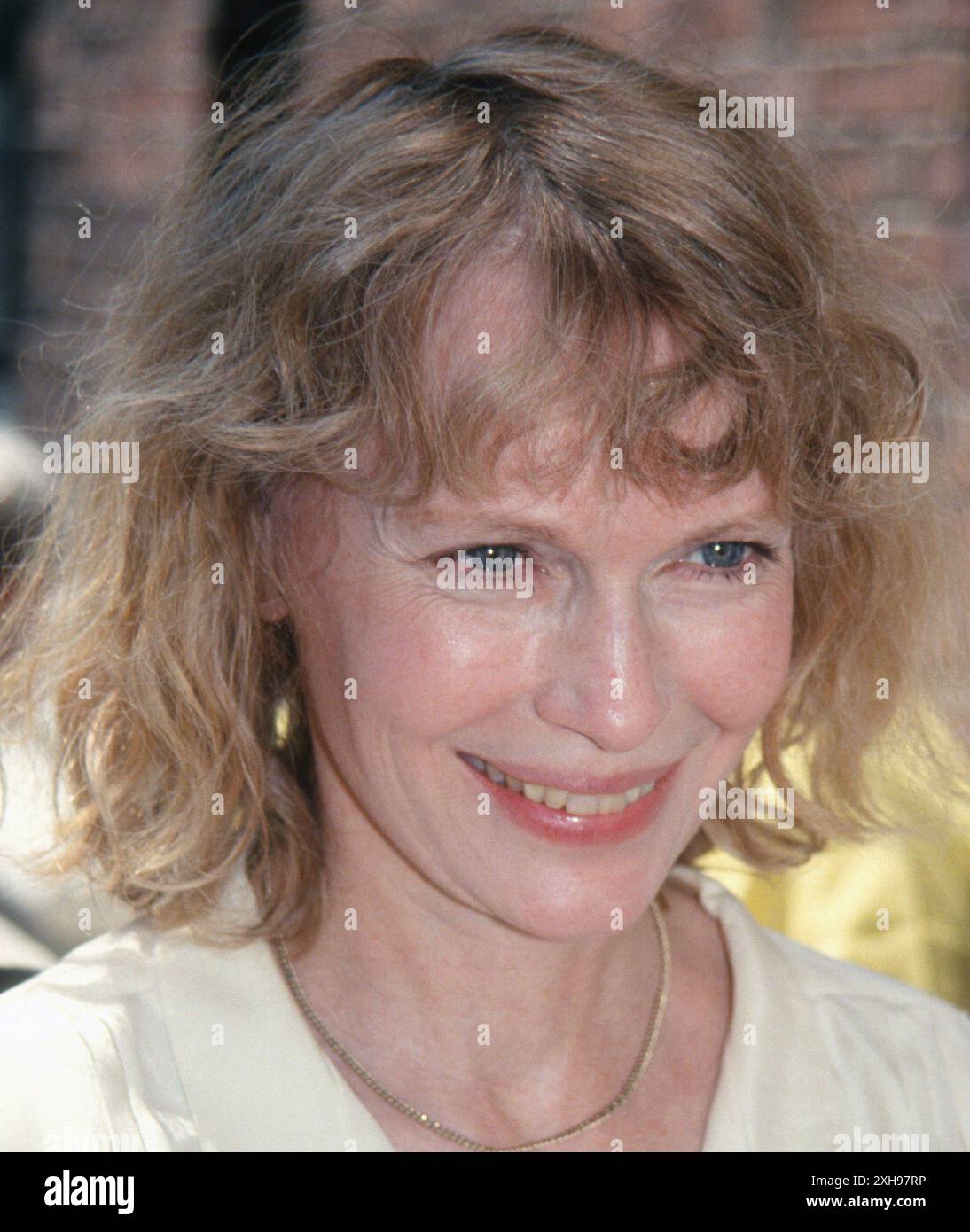 Mia Farrow, 1994. ph: John Barrett/PHOTOlink/Courtesy Everett ...