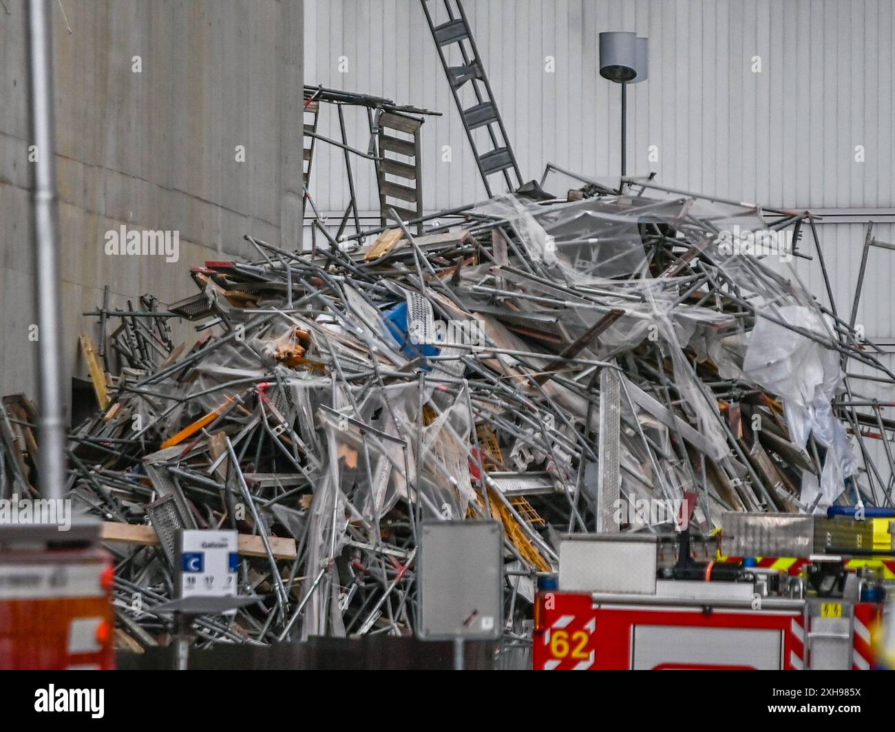 Securing construction sites hi-res stock photography and images - Alamy Securing construction sites hi-res stock photography and images - Alamy