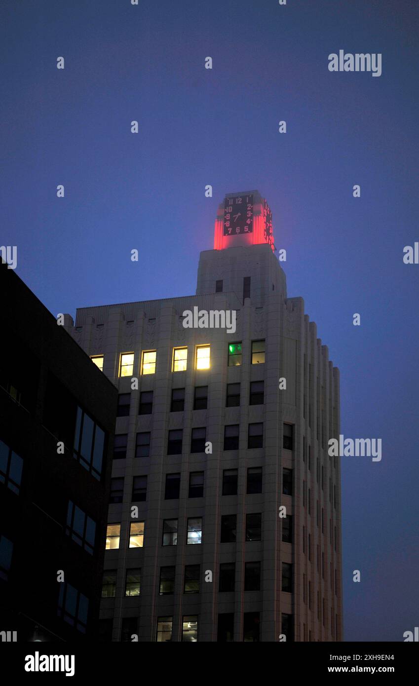 Santa monica clock tower hi-res stock photography and images - Alamy