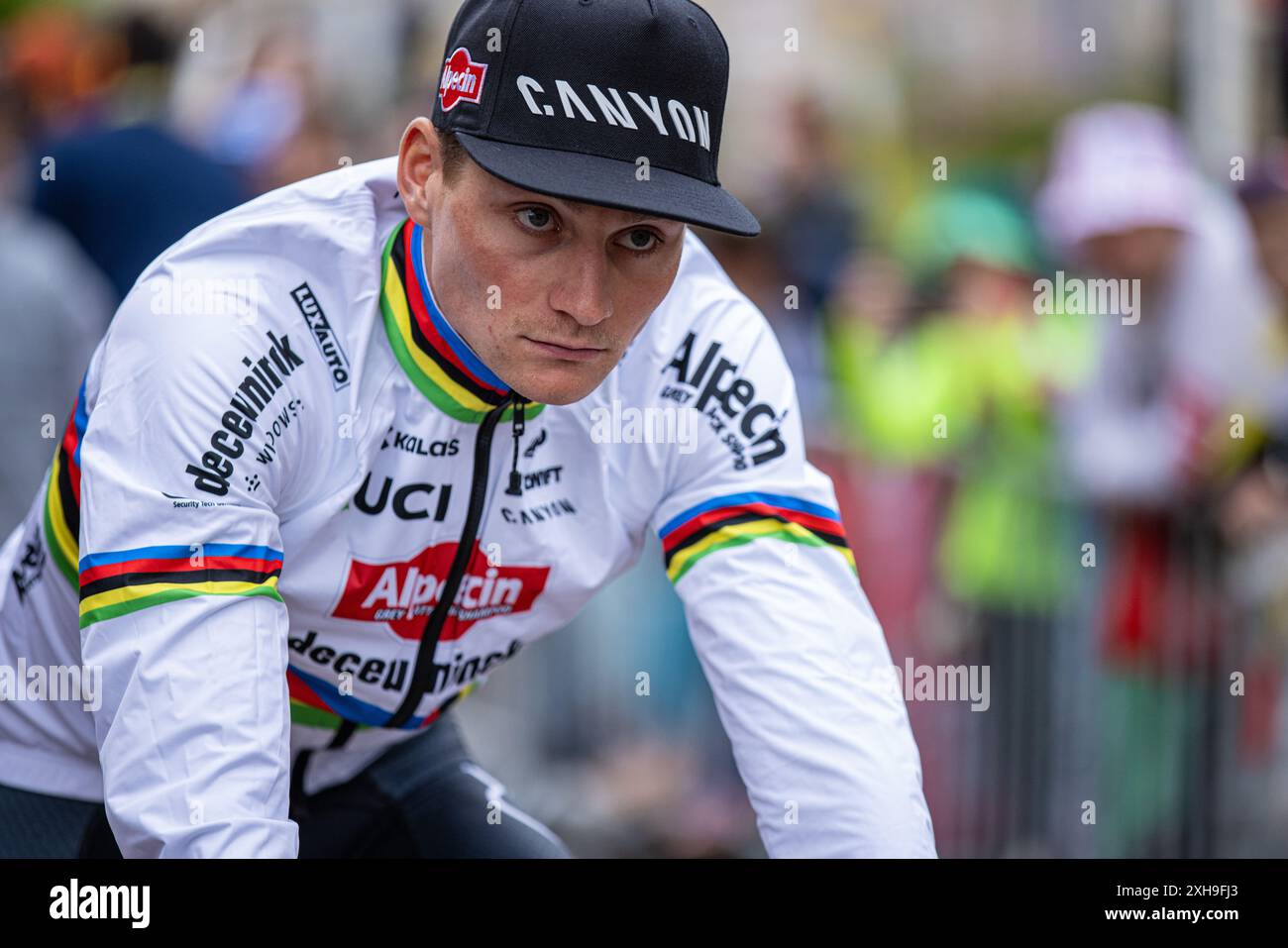 Tour de France, France Stage 8, Semur - en - Axis to Colombia - les ...