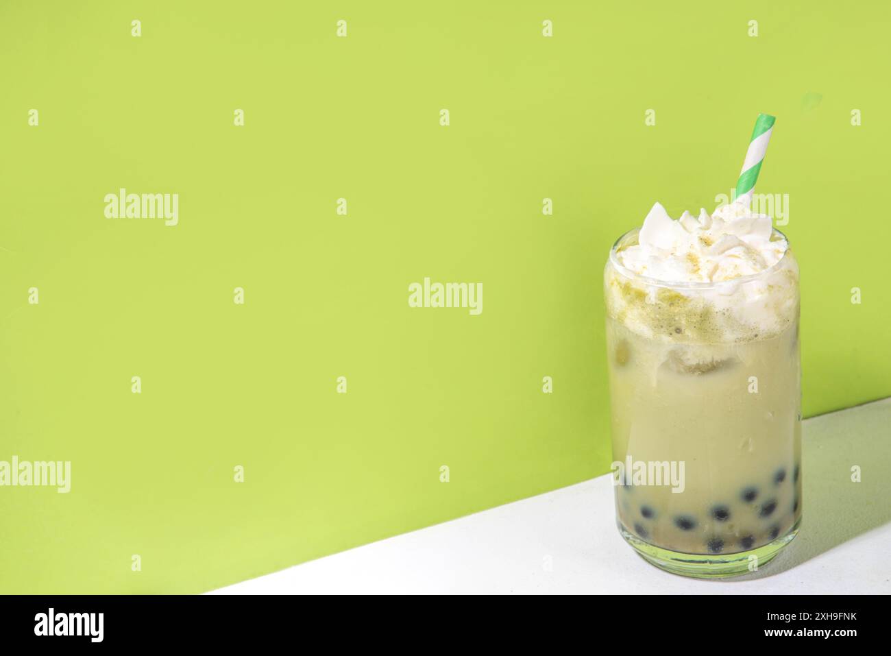 Matcha bubble tea pearl hi-res stock photography and images - Alamy