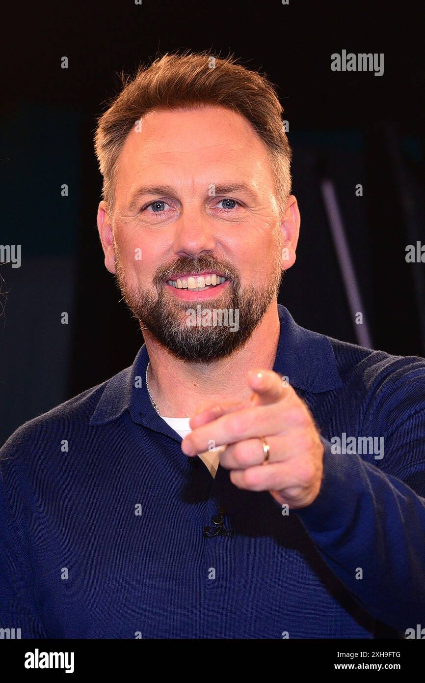 Steven Gaetjen bei der NDR Talk Show am 12.07.2024 in Hamburg Stock ...