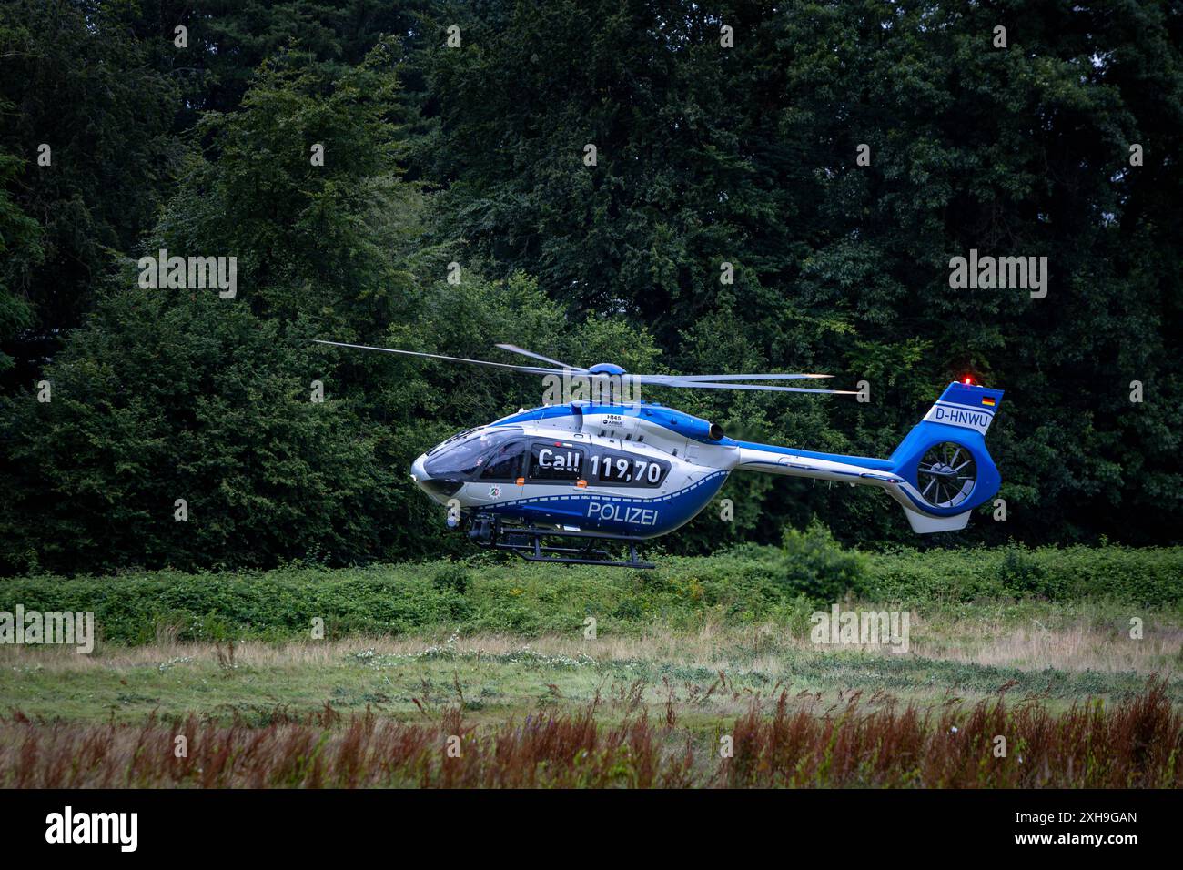 Polizeihubschrauber im Einsatz *** Police helicopter in action Stock ...
