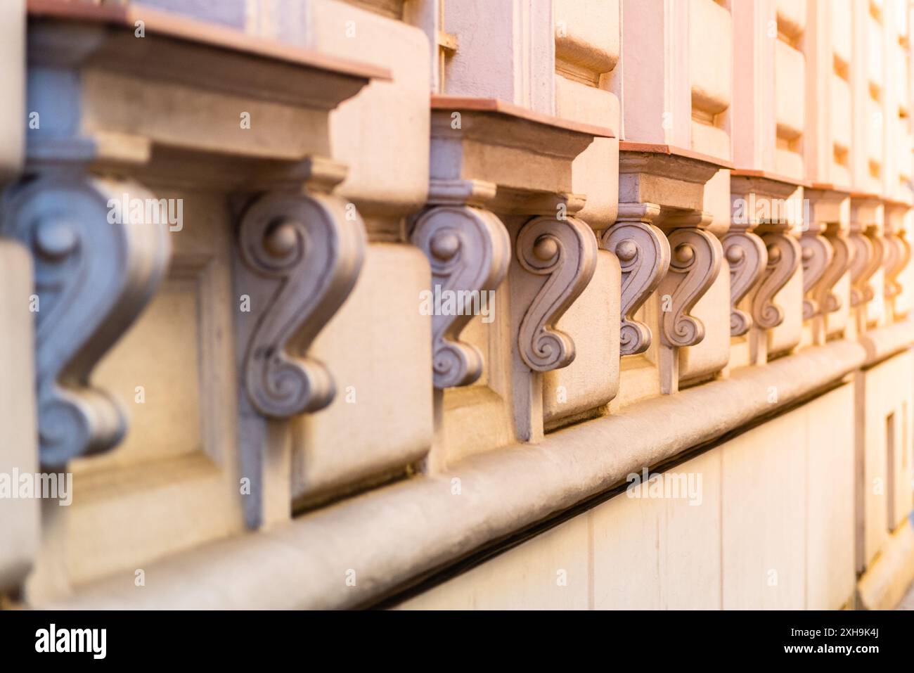 Showcasing intricate structural patterns hi-res stock photography and ...