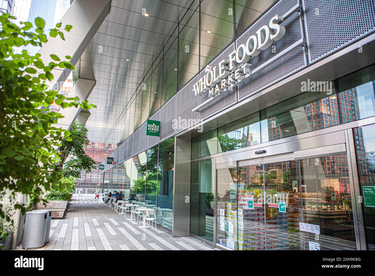 Whole Foods Market, store sign and building entrance, Hudson Yards, New ...
