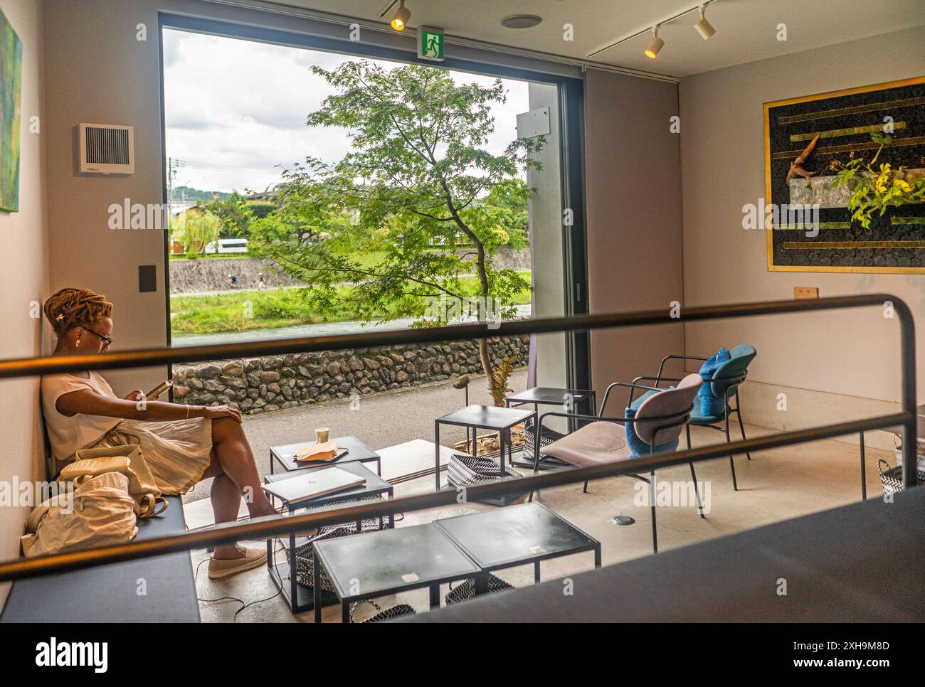 Cafe interior view hi-res stock photography and images - Alamy