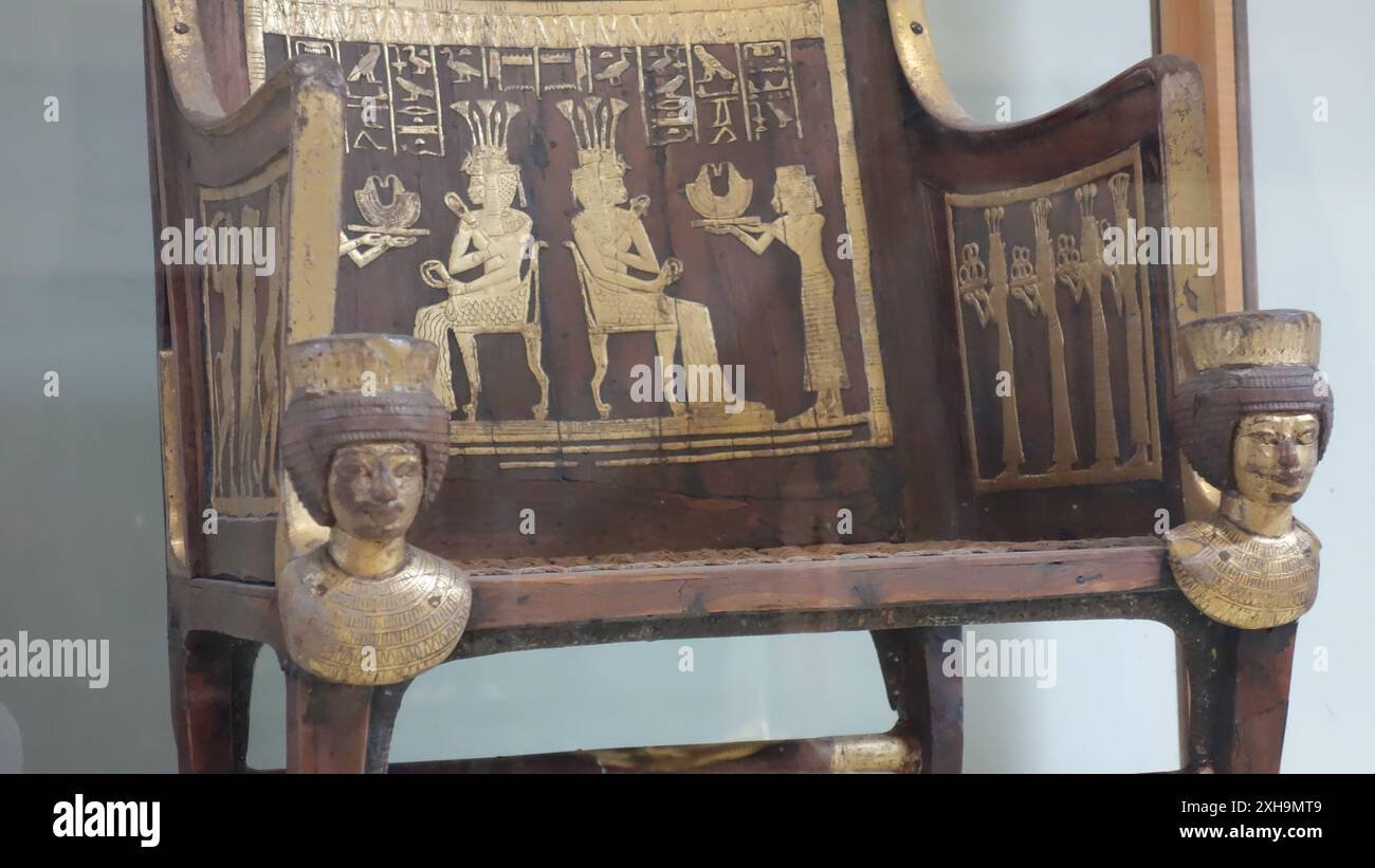 Furnitures and trousseaus of Yuya and Tuya Tomb. Gilded Wooden Chair of ...