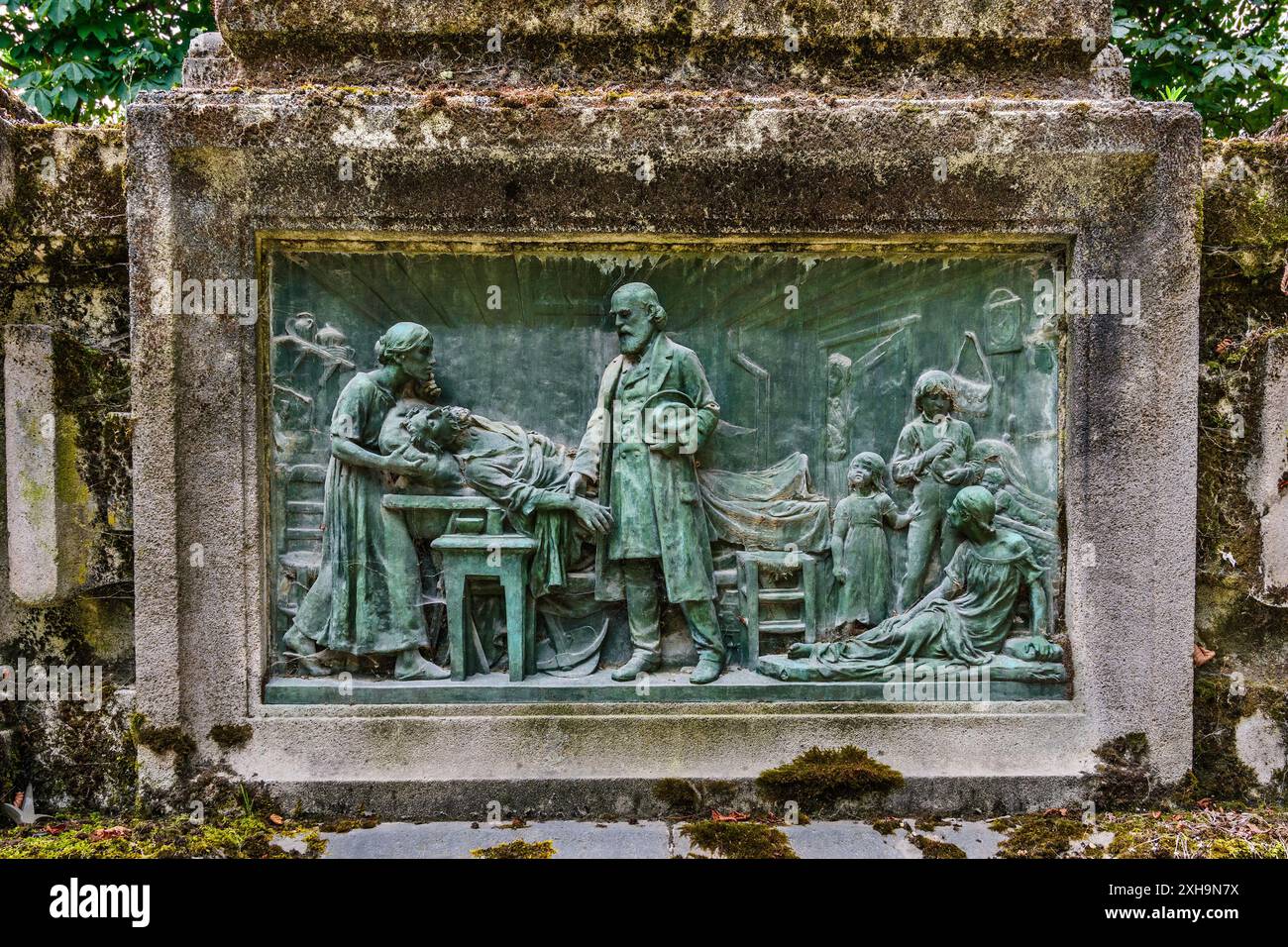 Bronze bas-relief of French chemist François-Vincent Raspail (bronze ...