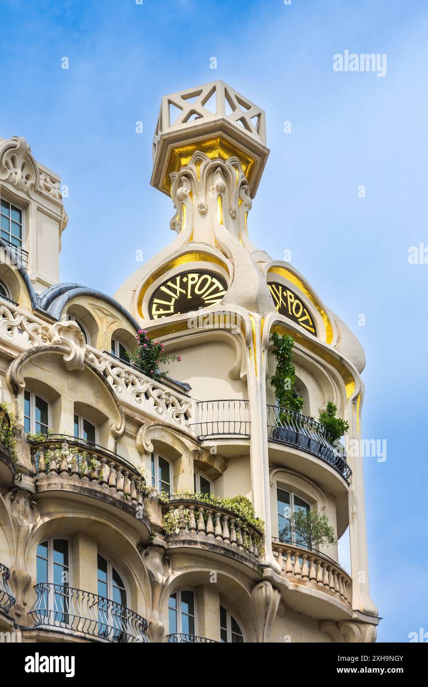 Félix Potin Building, historical Art Nouveau landmark on the Rue de ...