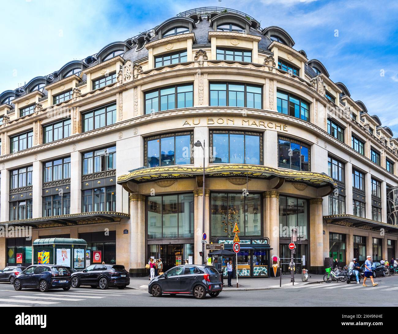 Marche le hi-res stock photography and images - Alamy