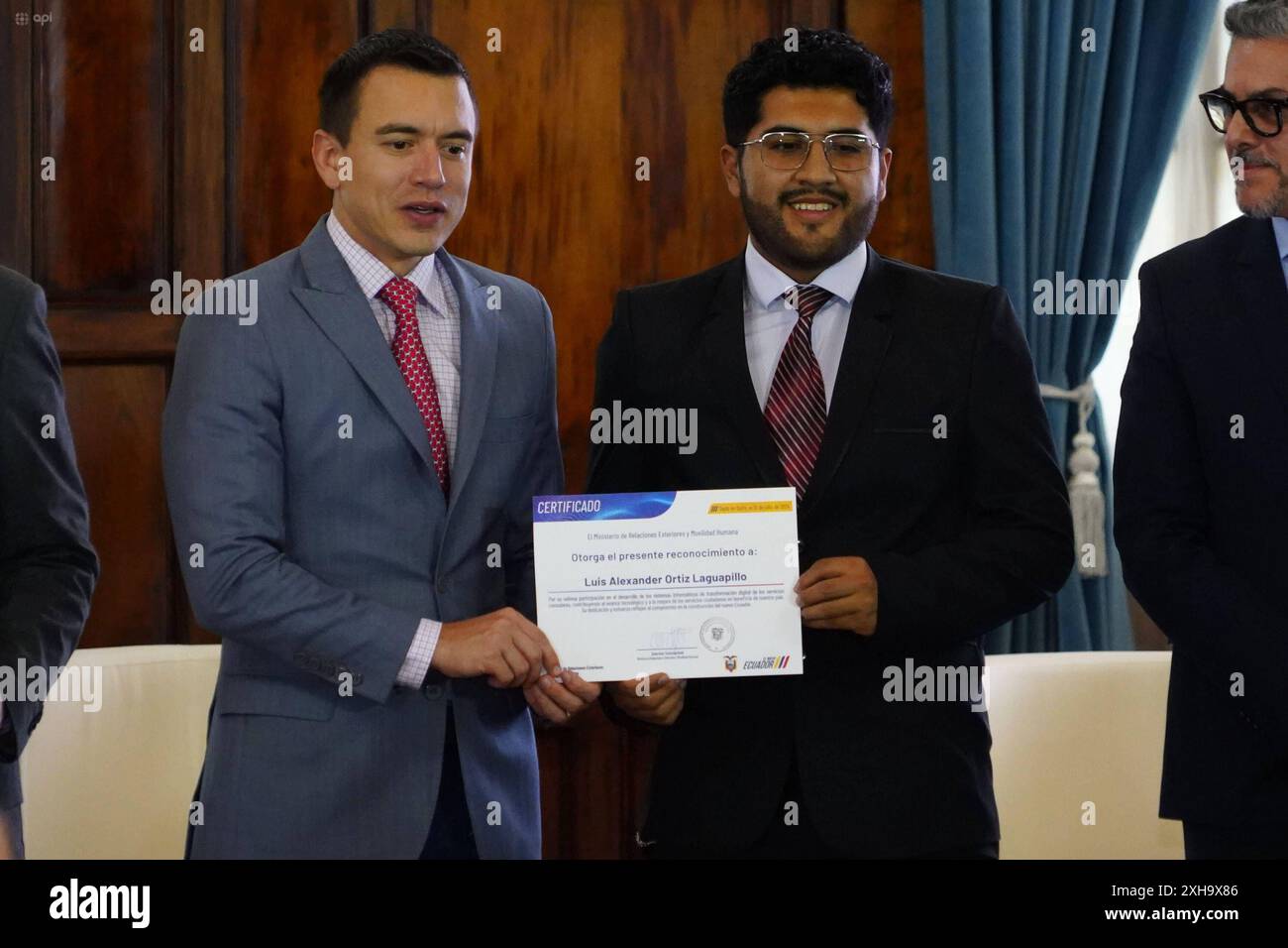 NOBOA PRESENTATION OF DIGITAL CONSULAR SERVICES Quito July 11, 2024 ...